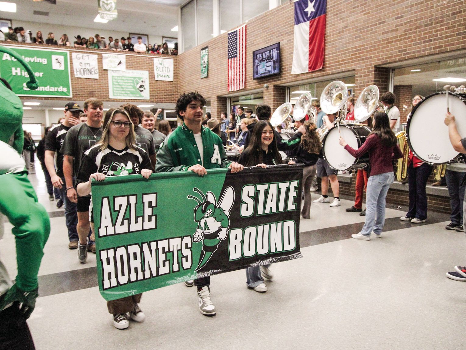 Azle High School sends three teams to state