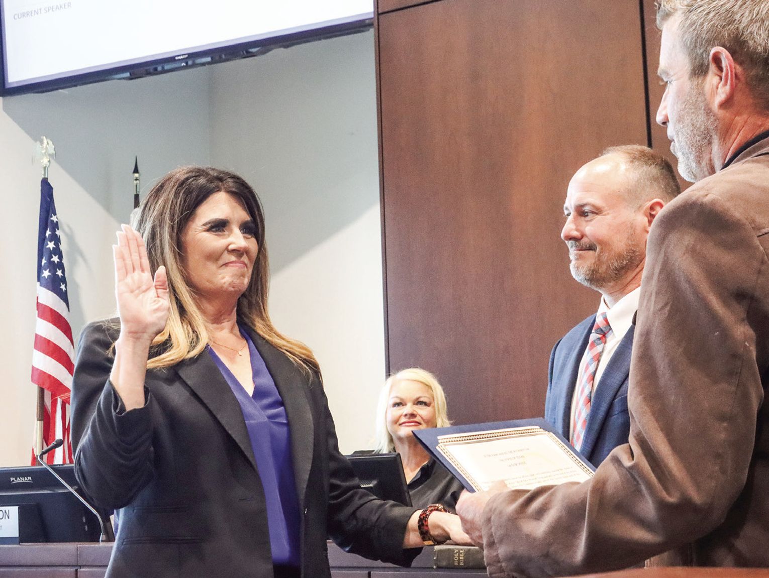 Mayor, council sworn in