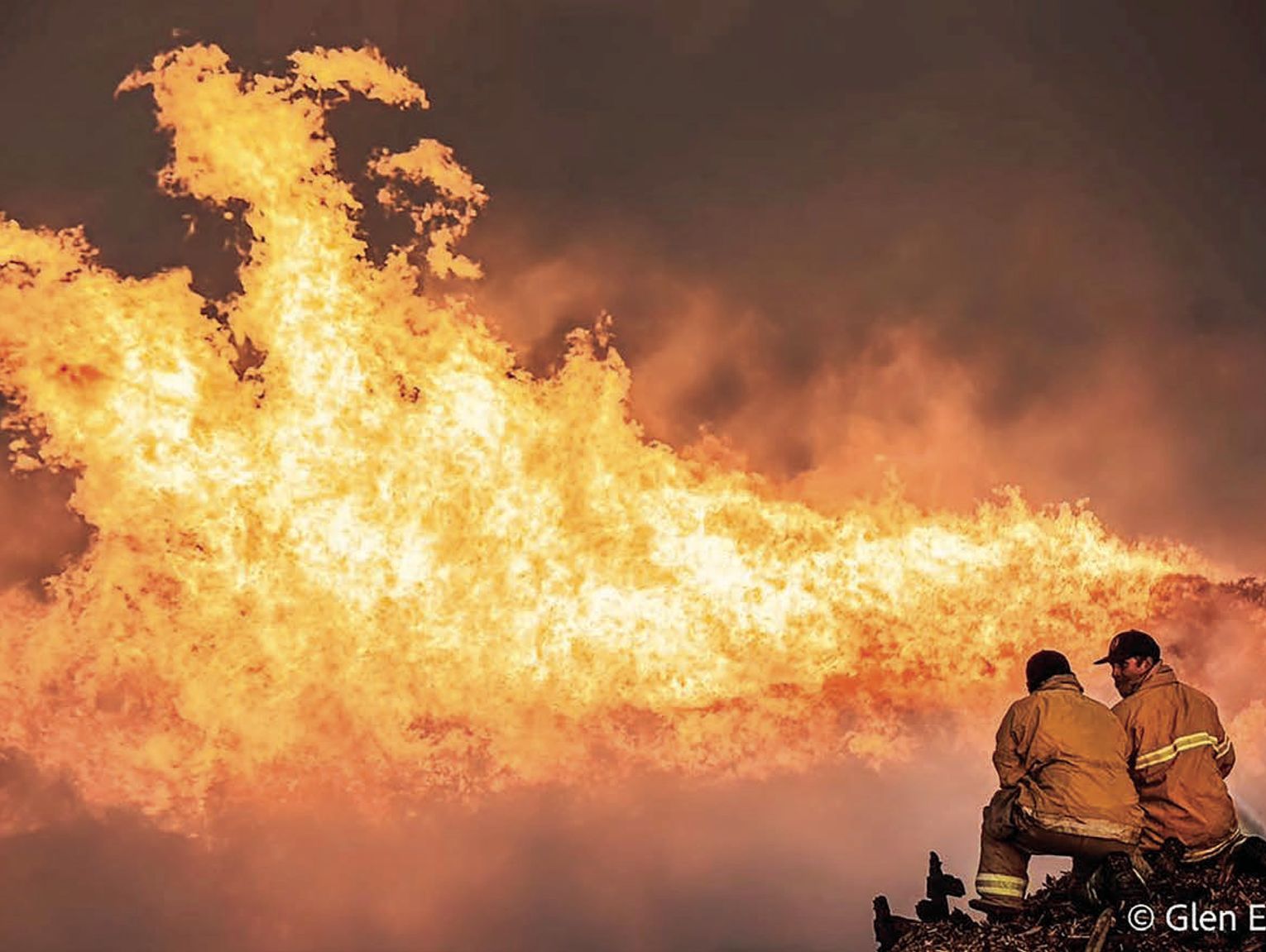 Smoke from tire fire seen across metroplex